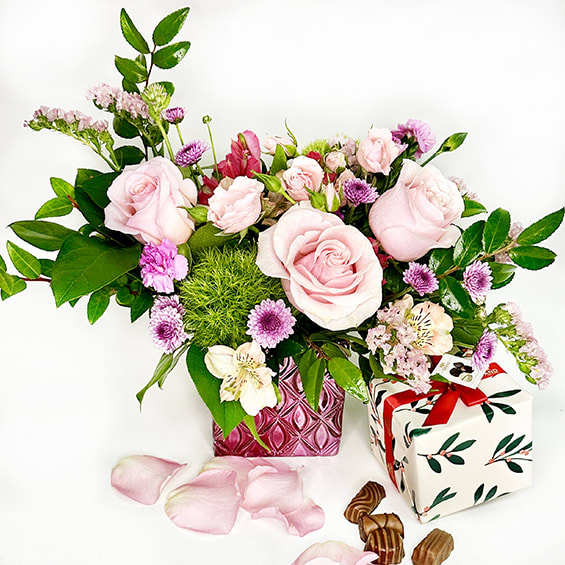 Surprise bouquet Flower Delivery Deerfield Beach FL - Deerfield Florist