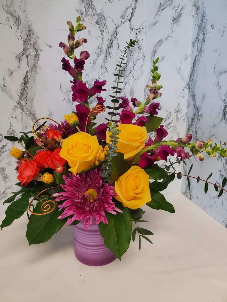 PURPLE HIGHLIGHT Flower Delivery NorthCanton OH - Seifert's Flower Mill