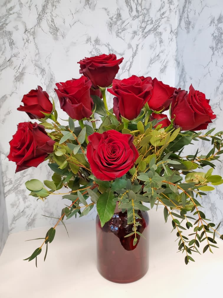 RED ROSE PASSION Flower Delivery NorthCanton OH - Seifert's Flower Mill