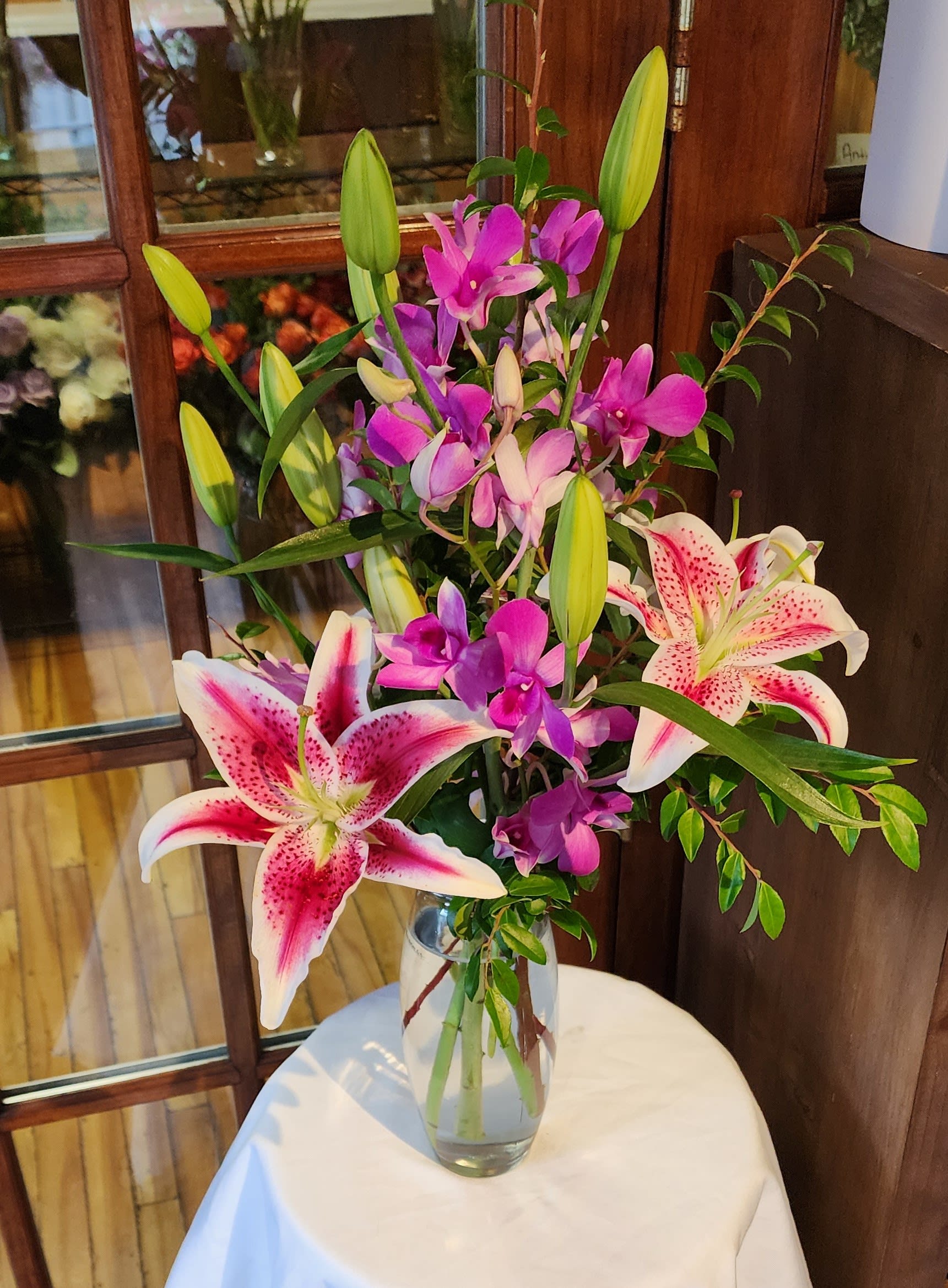 Orchid lily store