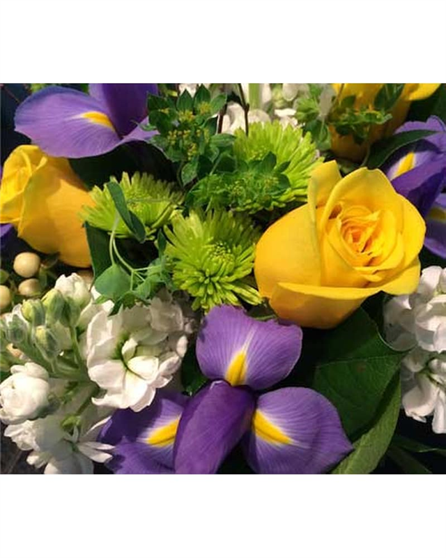 Flowers For a Season in Augusta ME - Augusta Florist