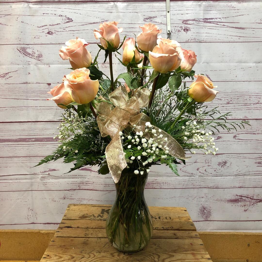 One Dozen Single Color Roses in Clear Vase in Edwardsville, IL | Goff ...