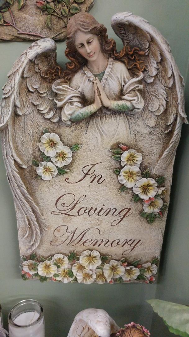 In Loving Memory Scroll - Send to Bridgeport, CT Today!