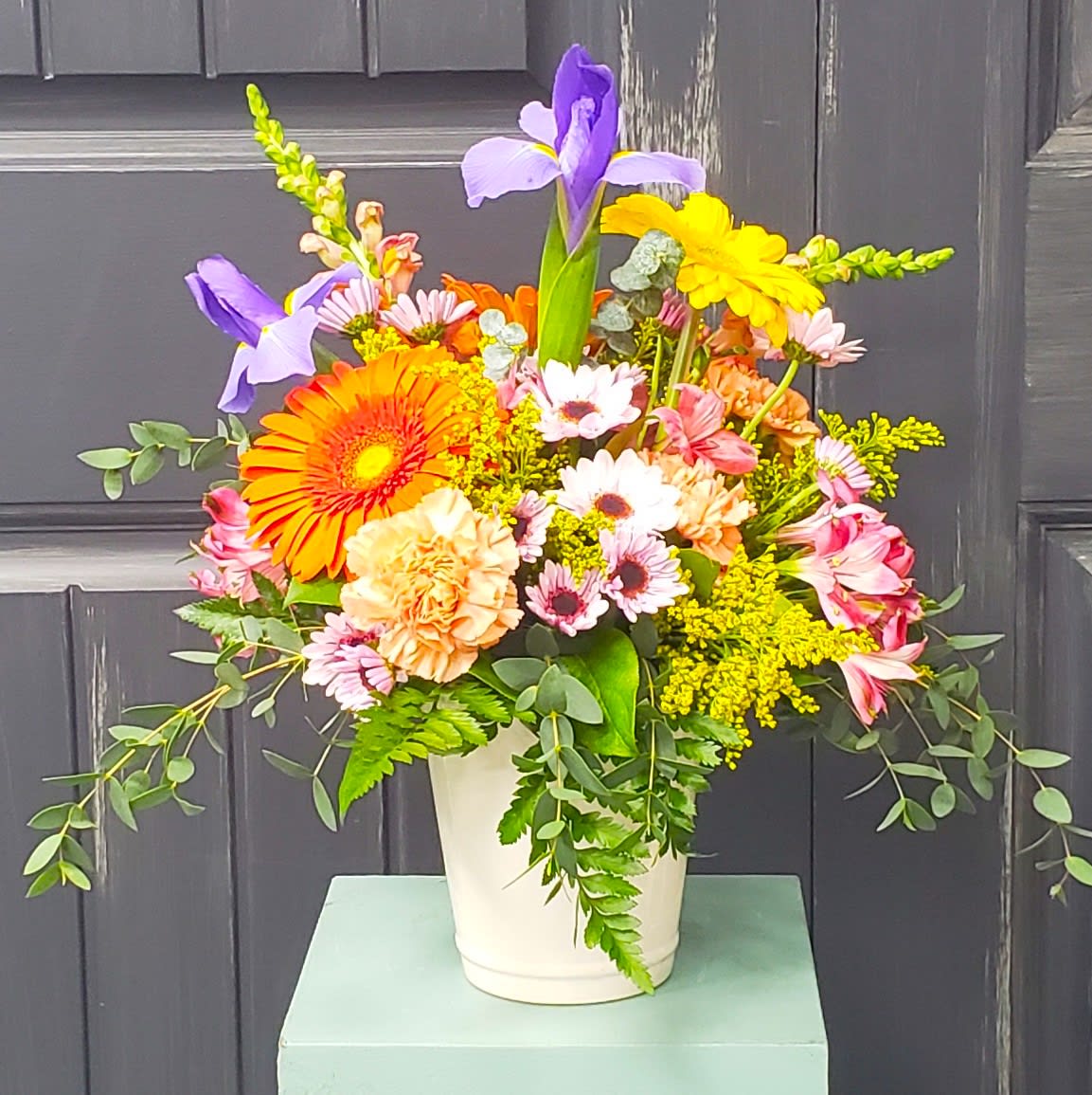 Sunny Sunshine Fresh Arrangement Flower Delivery Cambridge MN ...