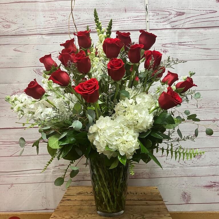 Ultimate Romance Rose Arrangement in Edwardsville, IL | Goff and ...