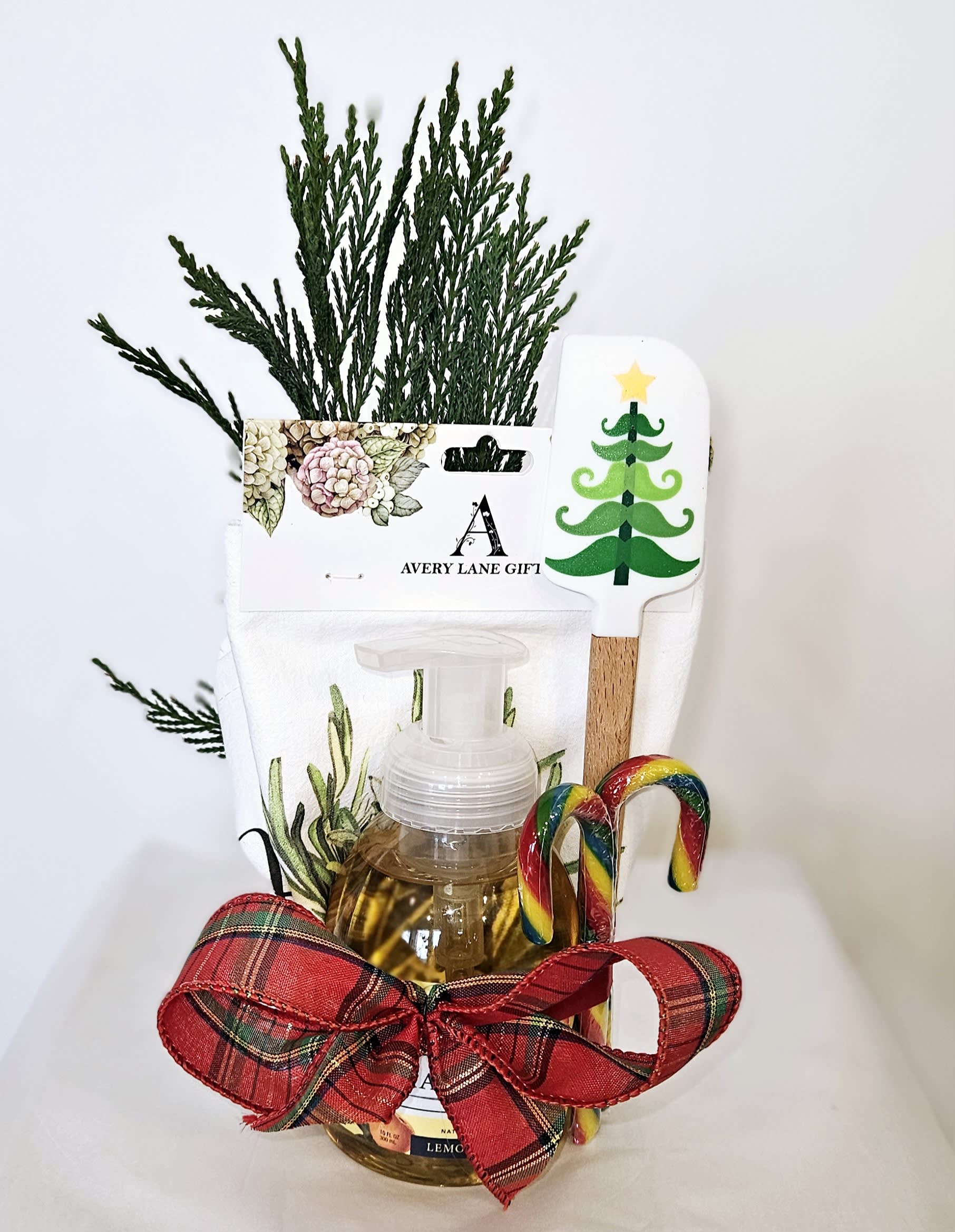 Holly Jolly Kitchen Set Flower Delivery Wilmington MA - Designs By Don ...