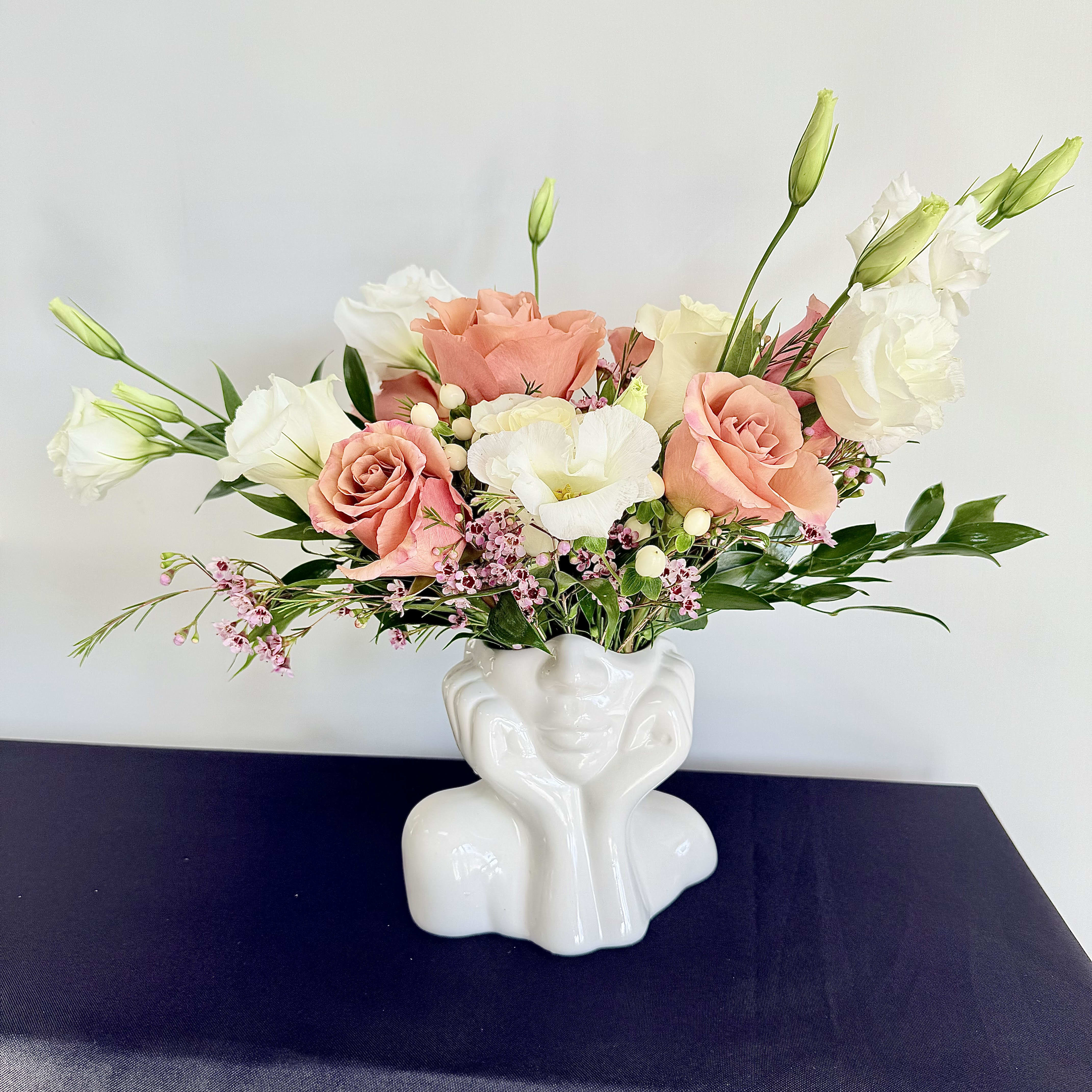Daydreaming By Elite Flower Delivery Glendale AZ - Elite Flowers & Gifts