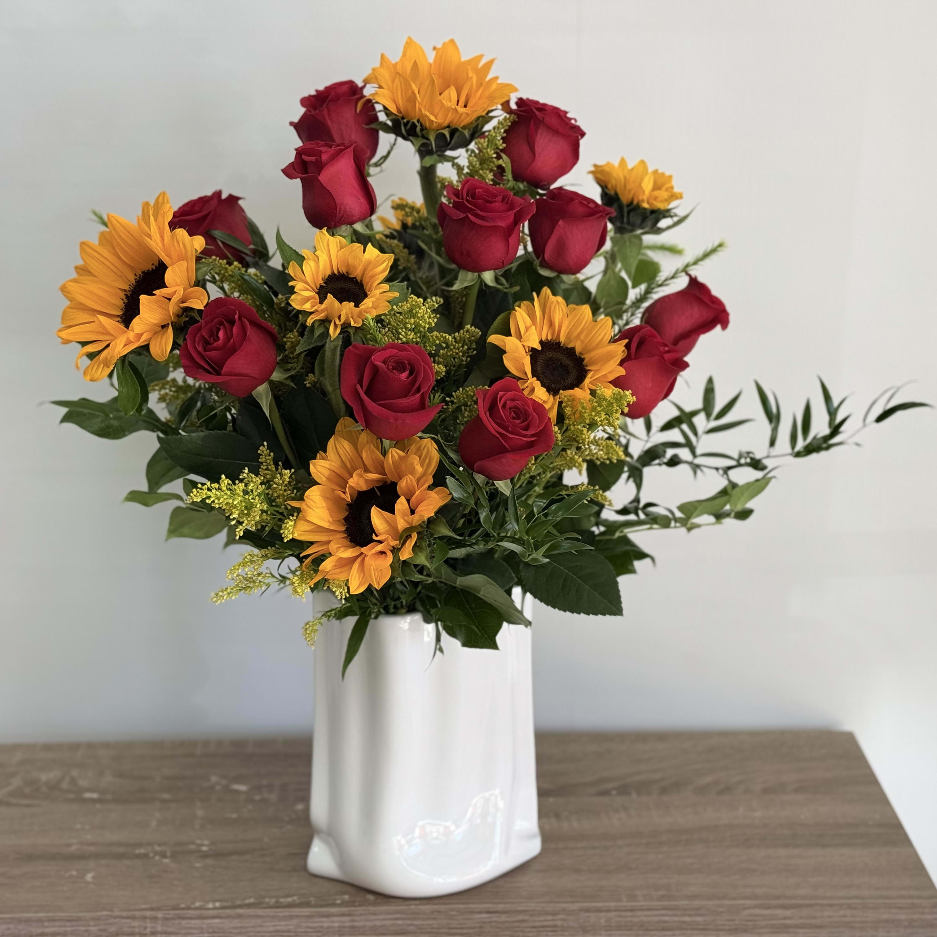 Sunny Romantic By Elite Flower Delivery Glendale AZ - Elite Flowers & Gifts