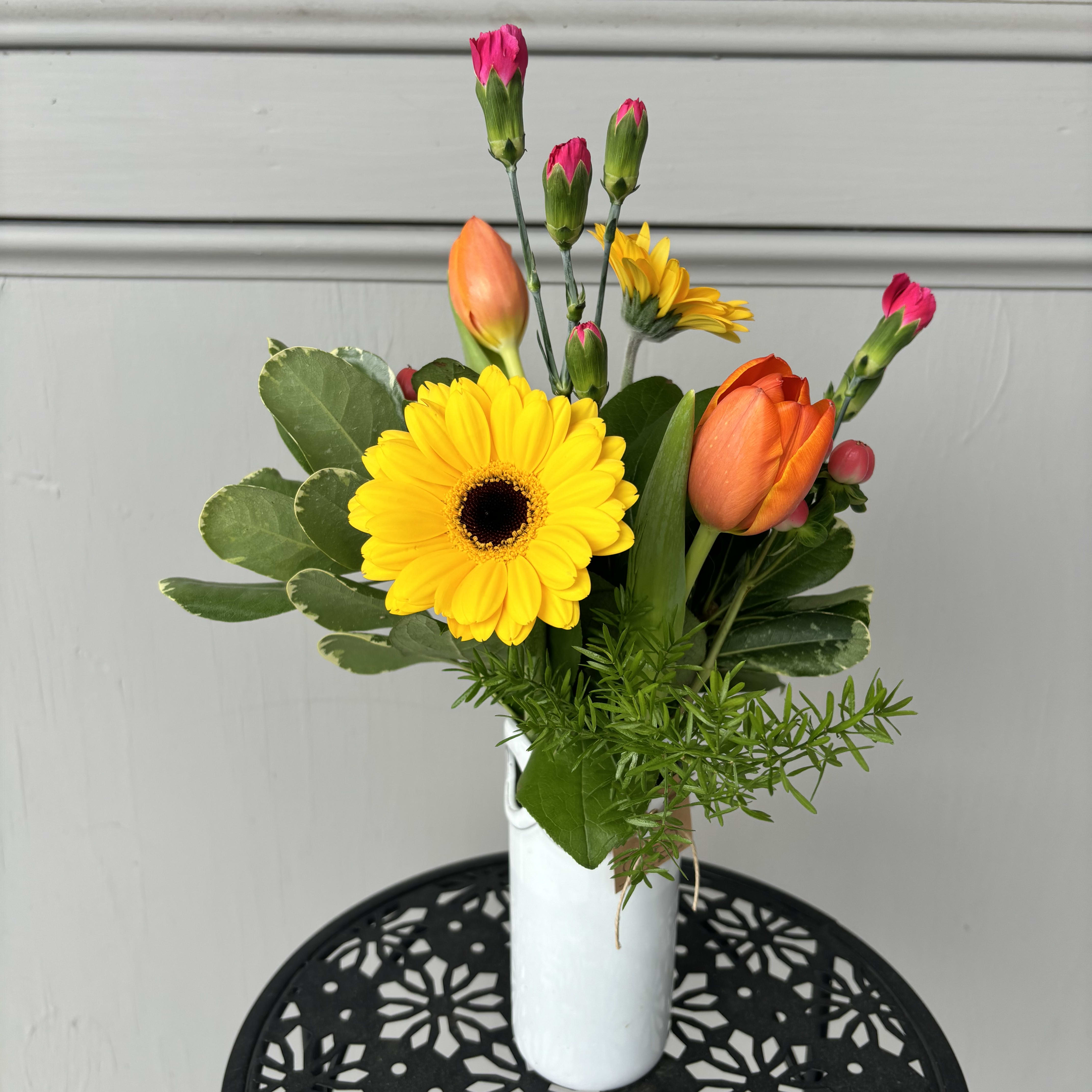 Starburst Special Flower Delivery Lynchburg VA - Bloom by Doyles