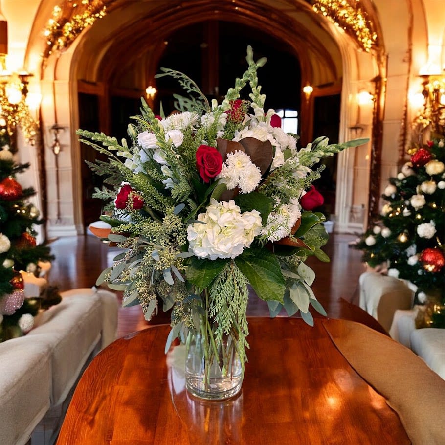 Christmas Upright Arrangement Flower Delivery Newport RI - The Waters ...