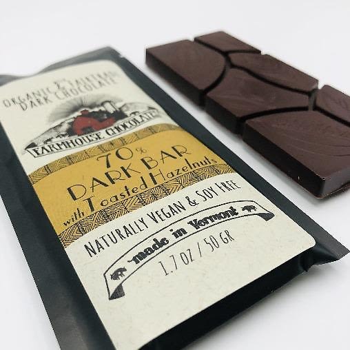 FARMHOUSE CHOCOLATES - 70% Organic Chocolate Bar with Hazelnuts ...