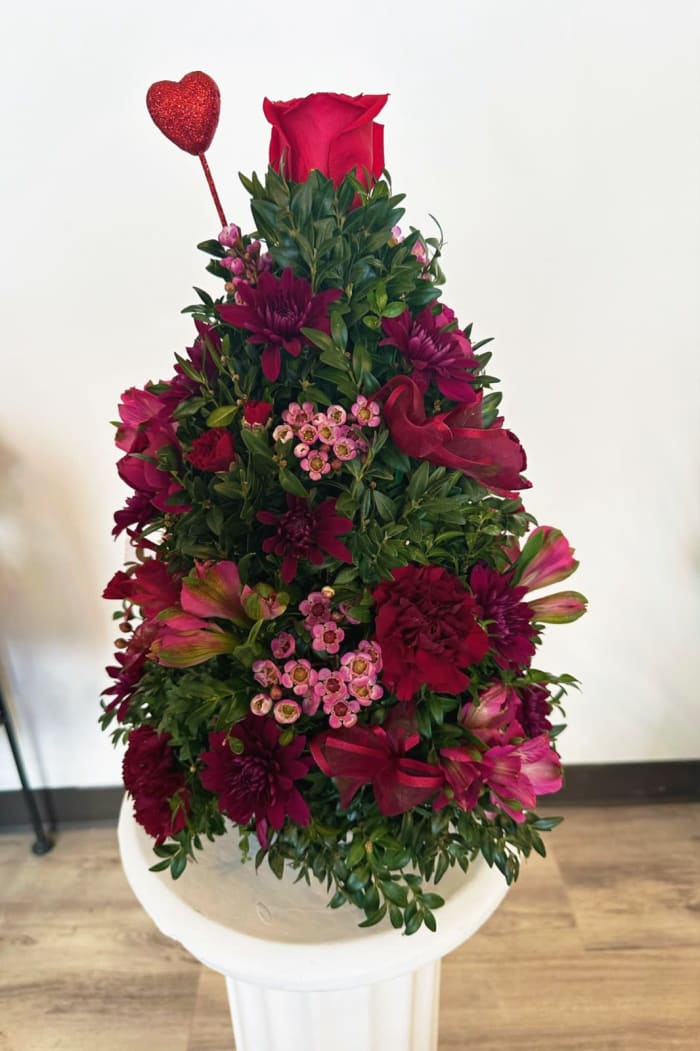 Sweetheart Tree Flower Delivery Wilmington MA - Designs By Don Florist