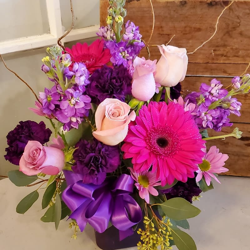 Middleboro MA Florist Wine and Gift Shop : FREE Same Day Delivery In ...