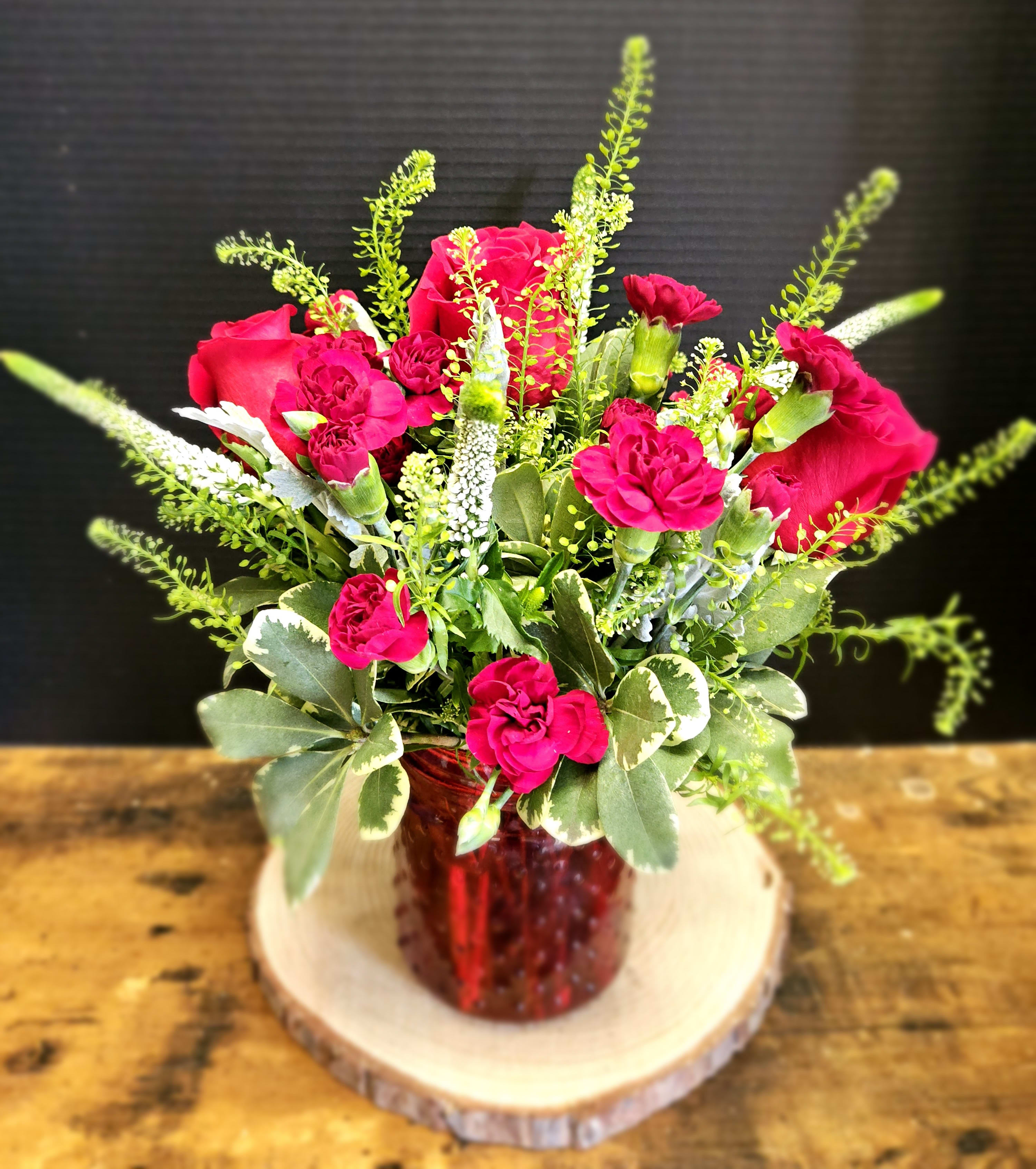 Wilmington Florist | Flower Delivery by Designs by Don