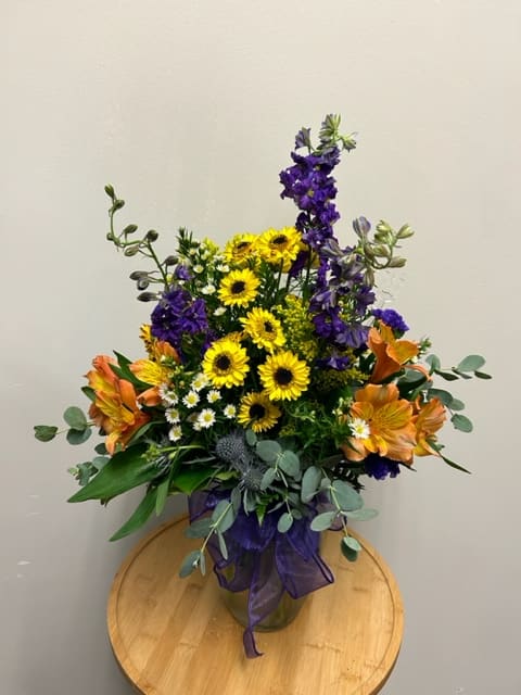 Birthday Flower Delivery Ravena NY - Janine's Floral Creations