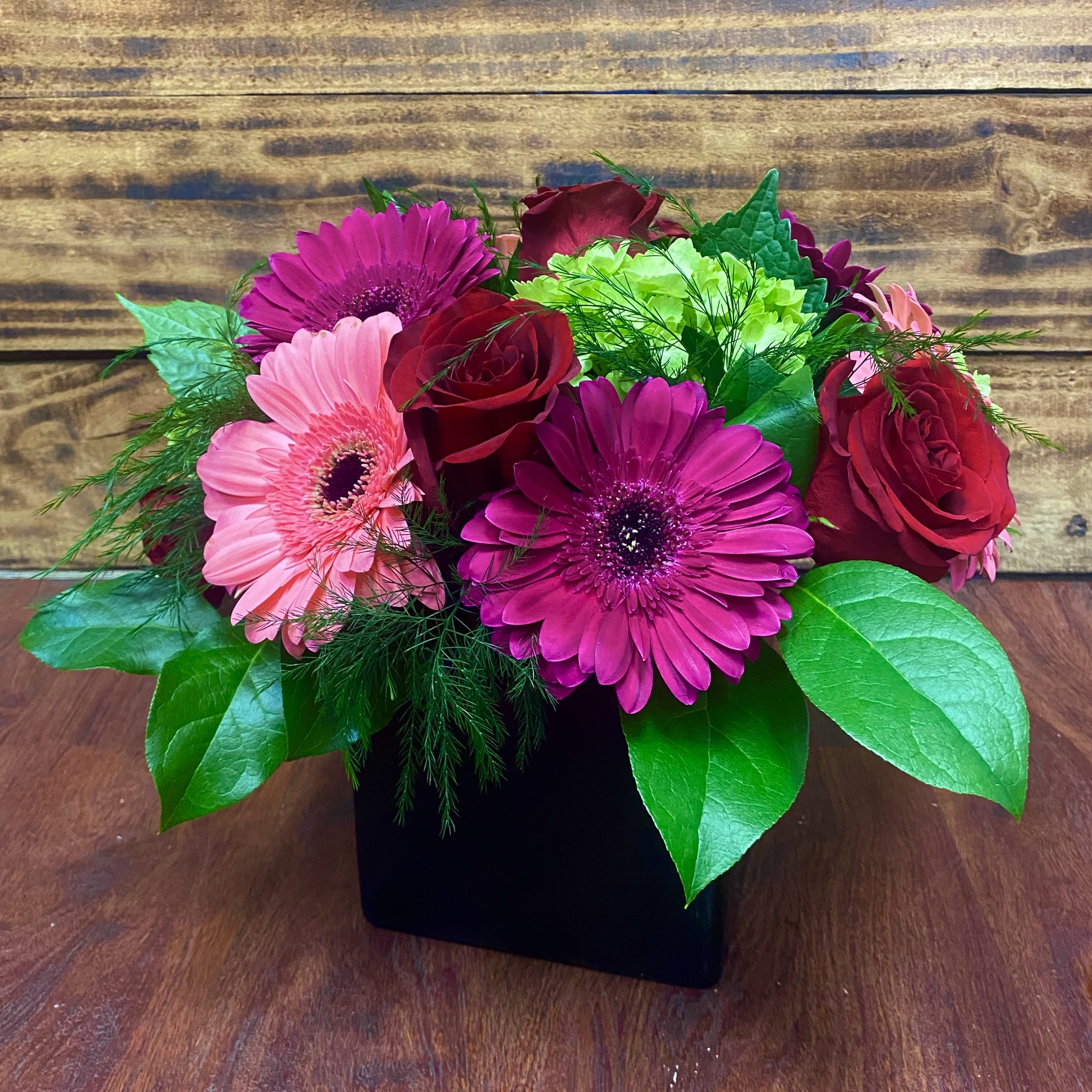 Lyndhurst Florist | FREE Flower Delivery in Lyndhurst by NJ Bergen ...