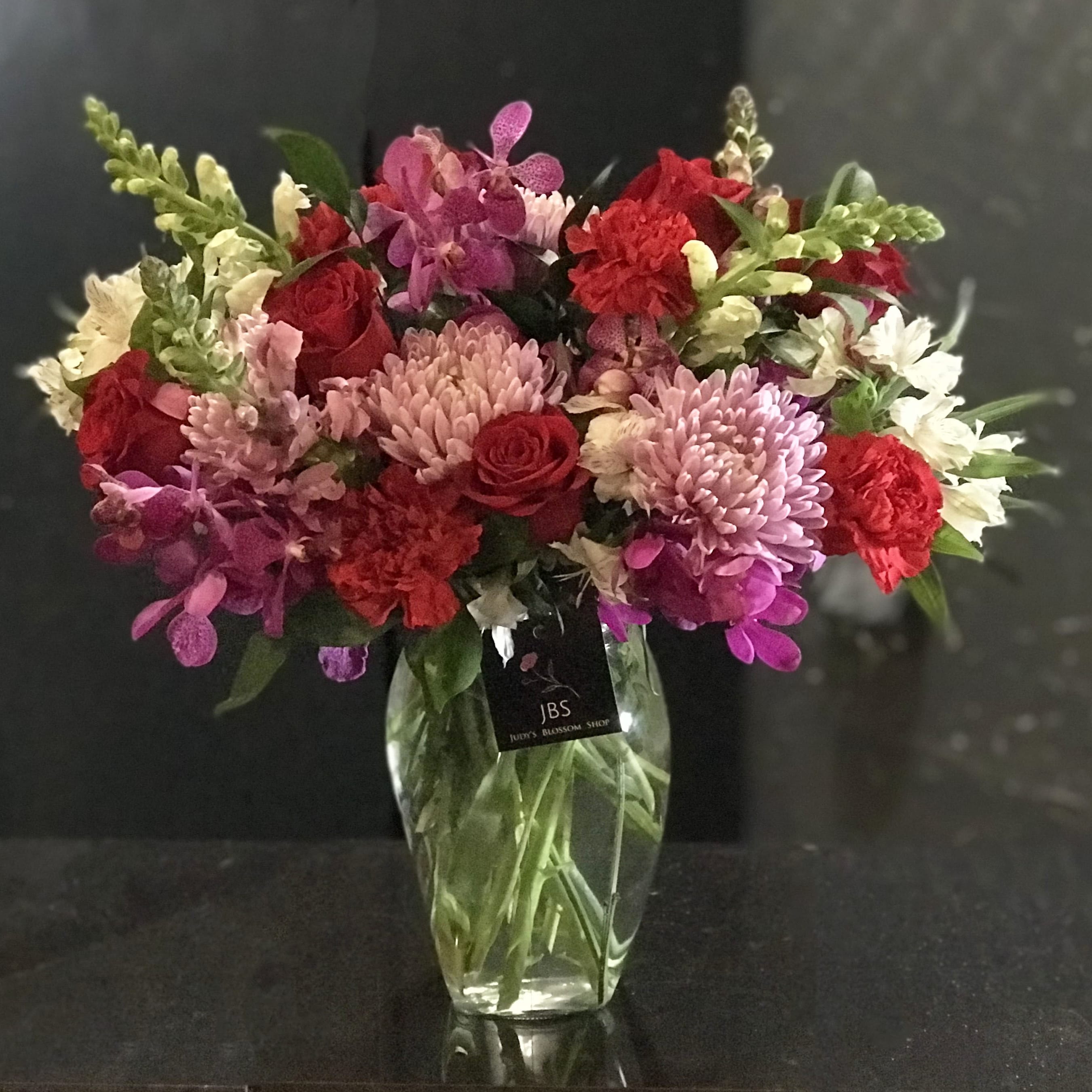 Roseville Florist - Flower Delivery Roseville CA by Judy's Blossom Shop