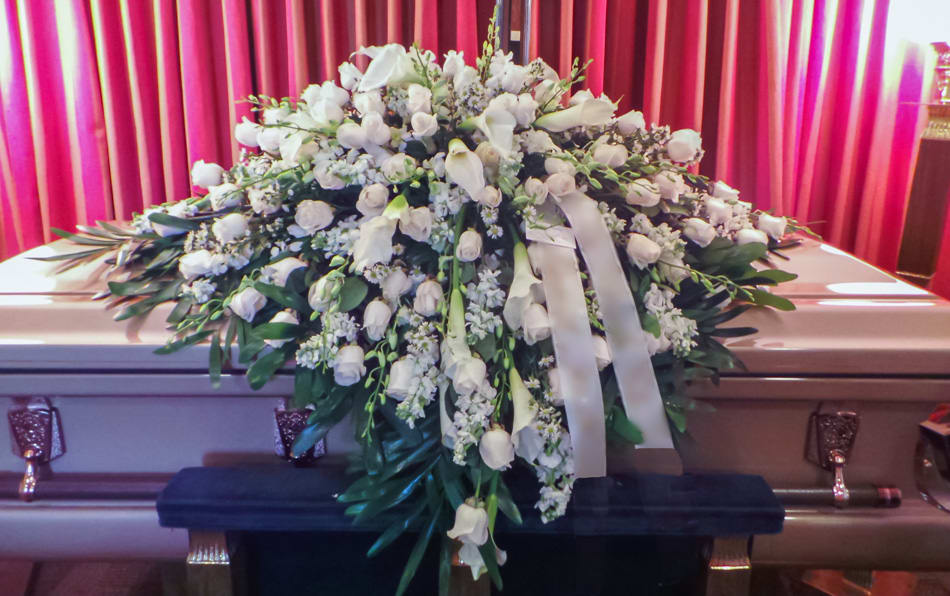 Caskets Covers Flower Delivery San Juan Puerto Rico - Bella Flor Inc