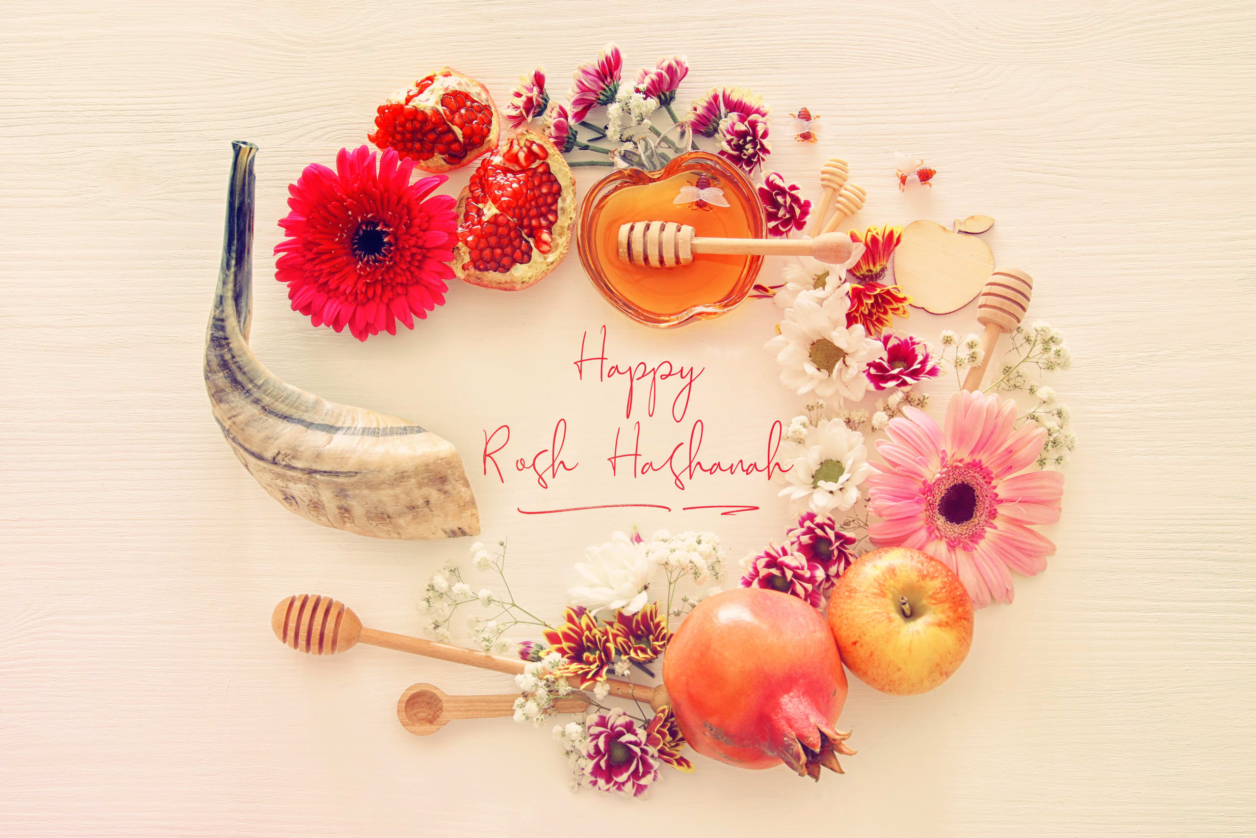 Traditional Flowers for Rosh Hashanah - SnapBlooms Blogs