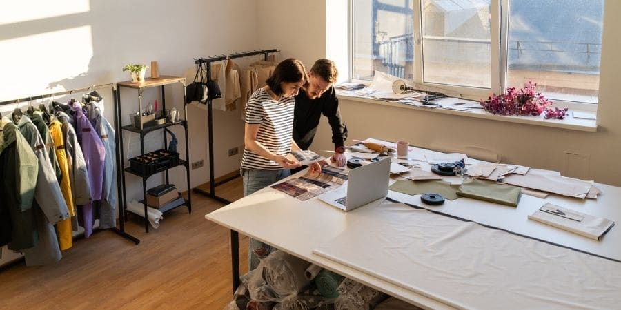 How Much Do Small Business Owners Pay Themselves Annually | Gusto