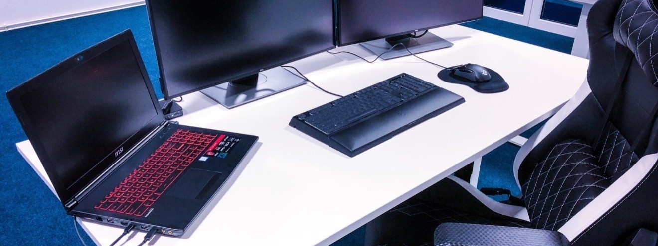 UX/UI Designer @ MUTINY STUDIO