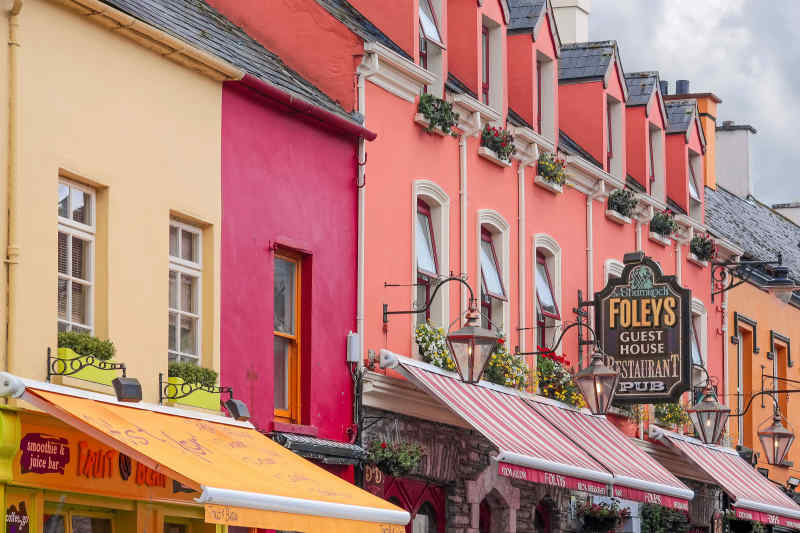 A Guide to Ireland's Prettiest Small Towns