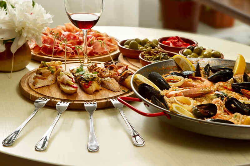 Must-Try Foods in Spain