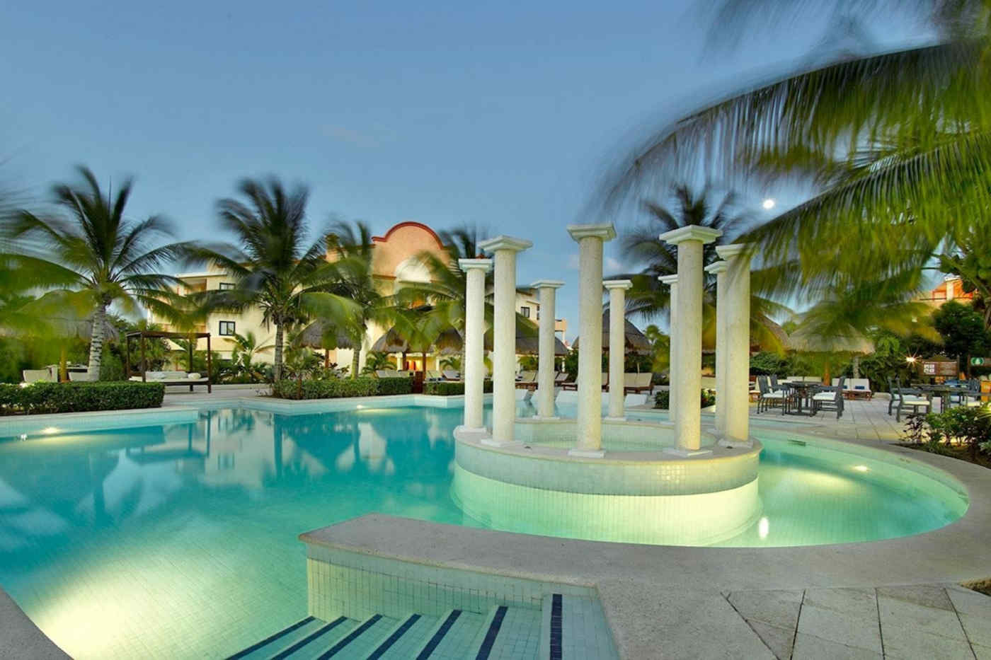 5-Star All-Inclusive Riviera Maya: Grand Palladium Colonial Resort ...