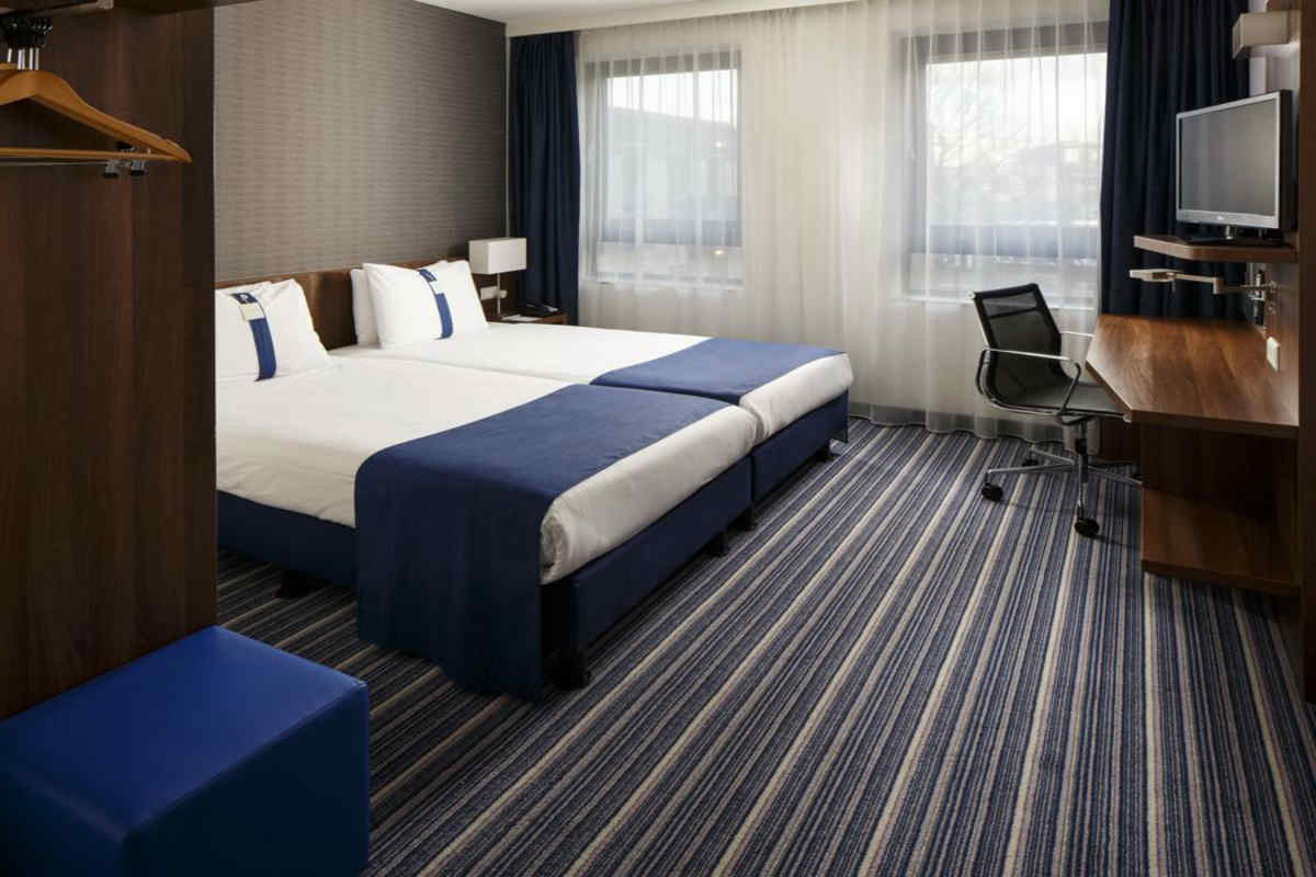 Holiday Inn Express Amsterdam, Arena Towers, Amsterdam ...