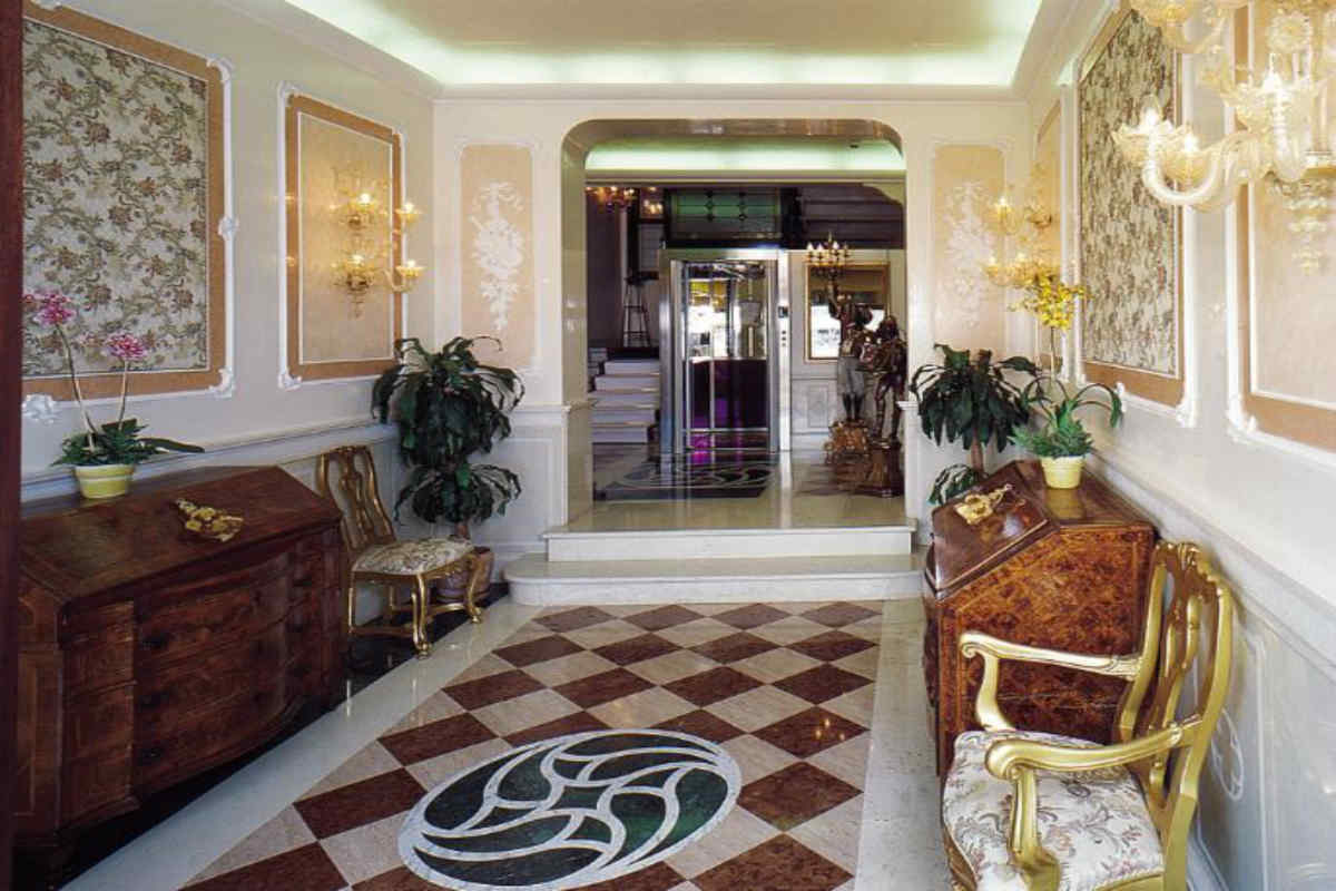 Hotel Locanda Vivaldi, Venice | GreatValueVacations.com