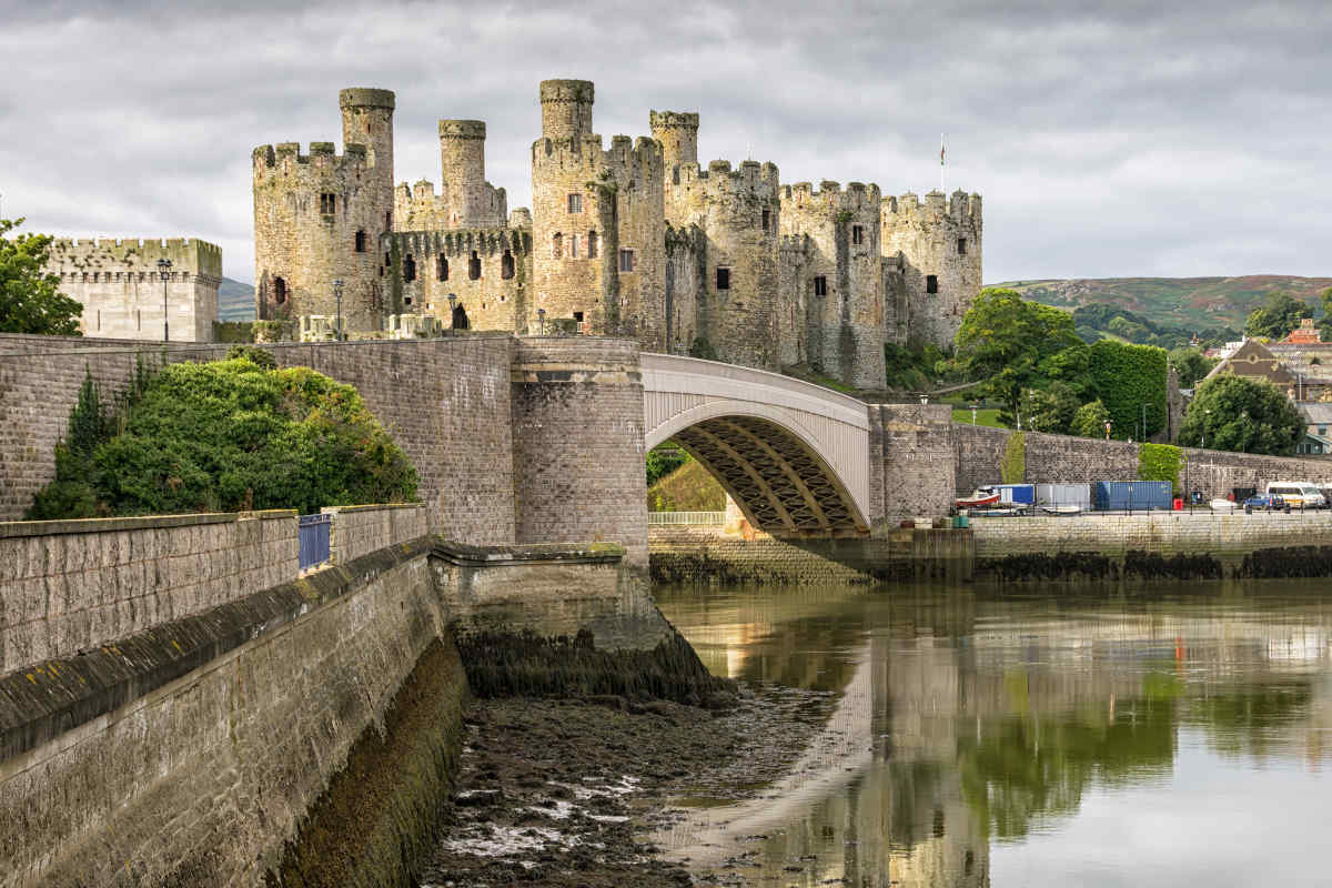 Best of North & South Wales - Vacation Package & Tour