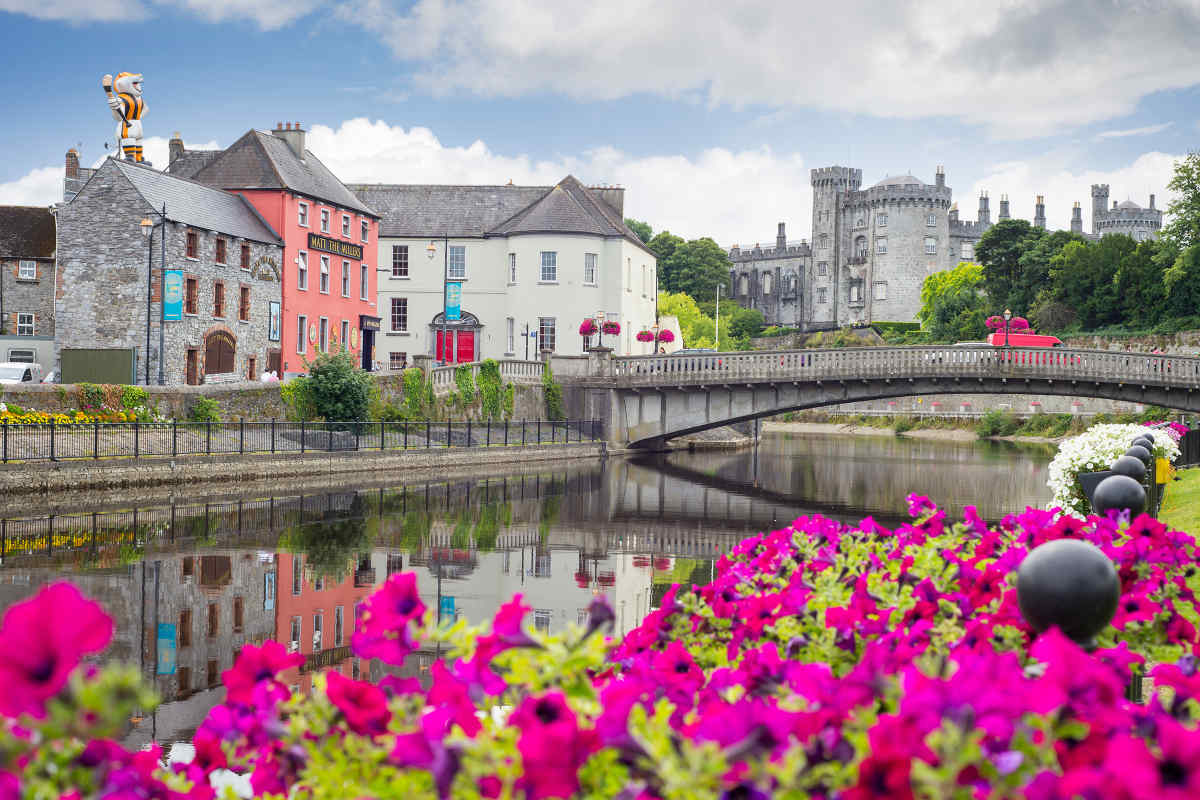 Exploring the Emerald Isle - Vacation Package & Tour