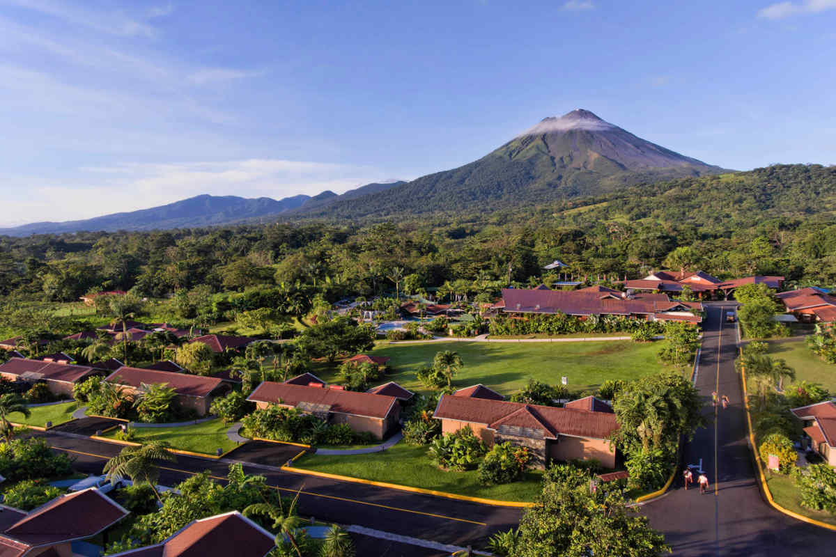 Arenal Manoa Hot Springs Resort, Fortuna | GreatValueVacations.com