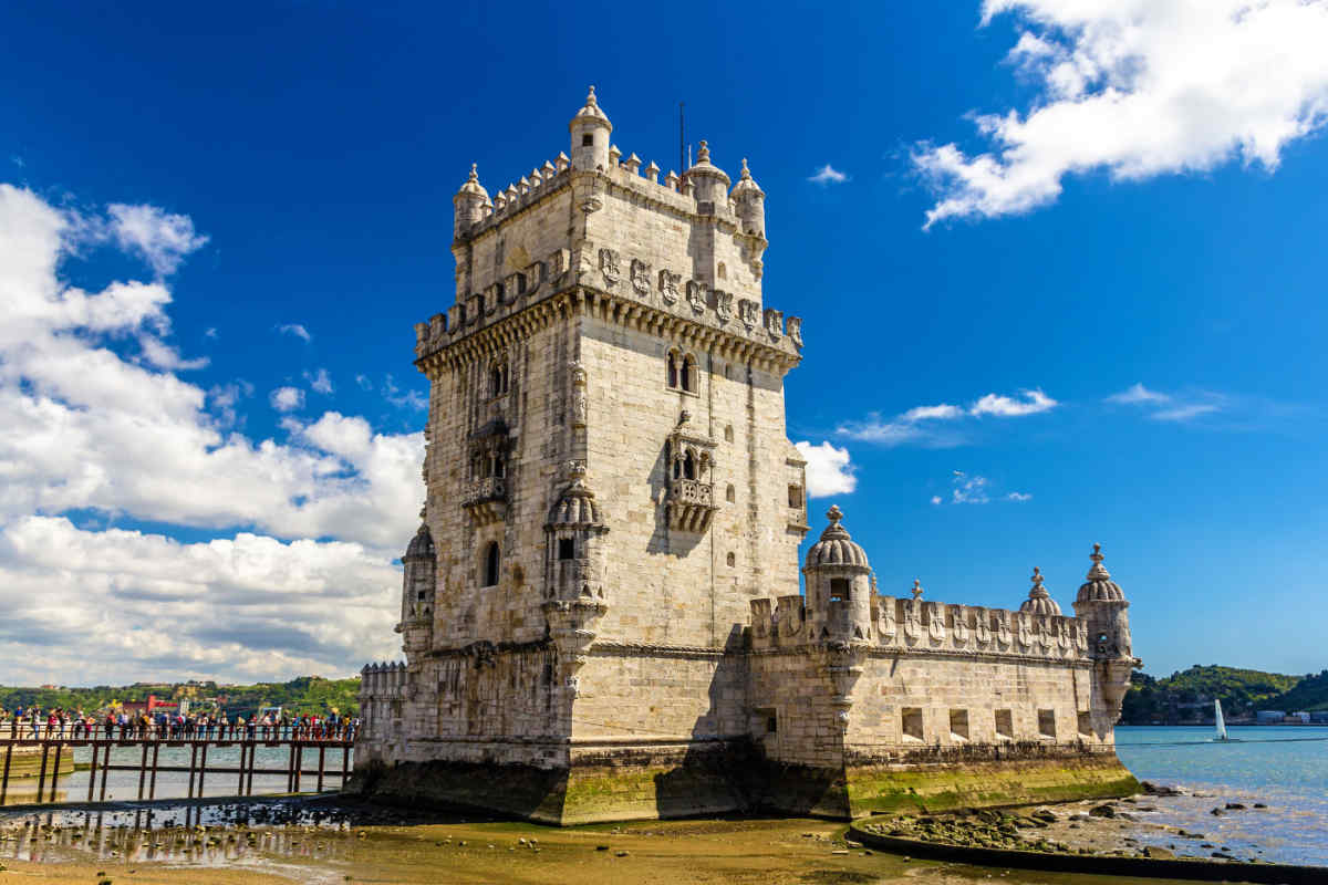 Capital & Countryside: Lisbon & Portuguese Wine Estate Stay - Vacation ...