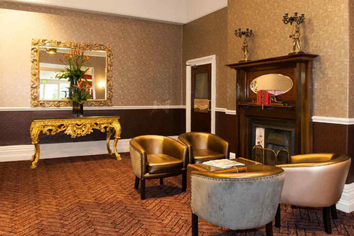 Hallmark Hotel Chester The Queen, a Best Western Premier Hotel, Chester ...