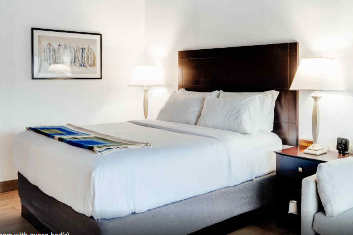 Hotel Downstreet, North Adams | GreatValueVacations.com