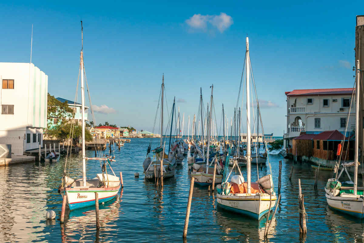 Belize Vacations | Belize Explorer Vacations Package ...