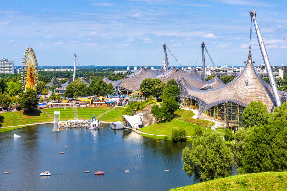 4-Star Munich & Vienna by Rail - Vacation Package & Tour