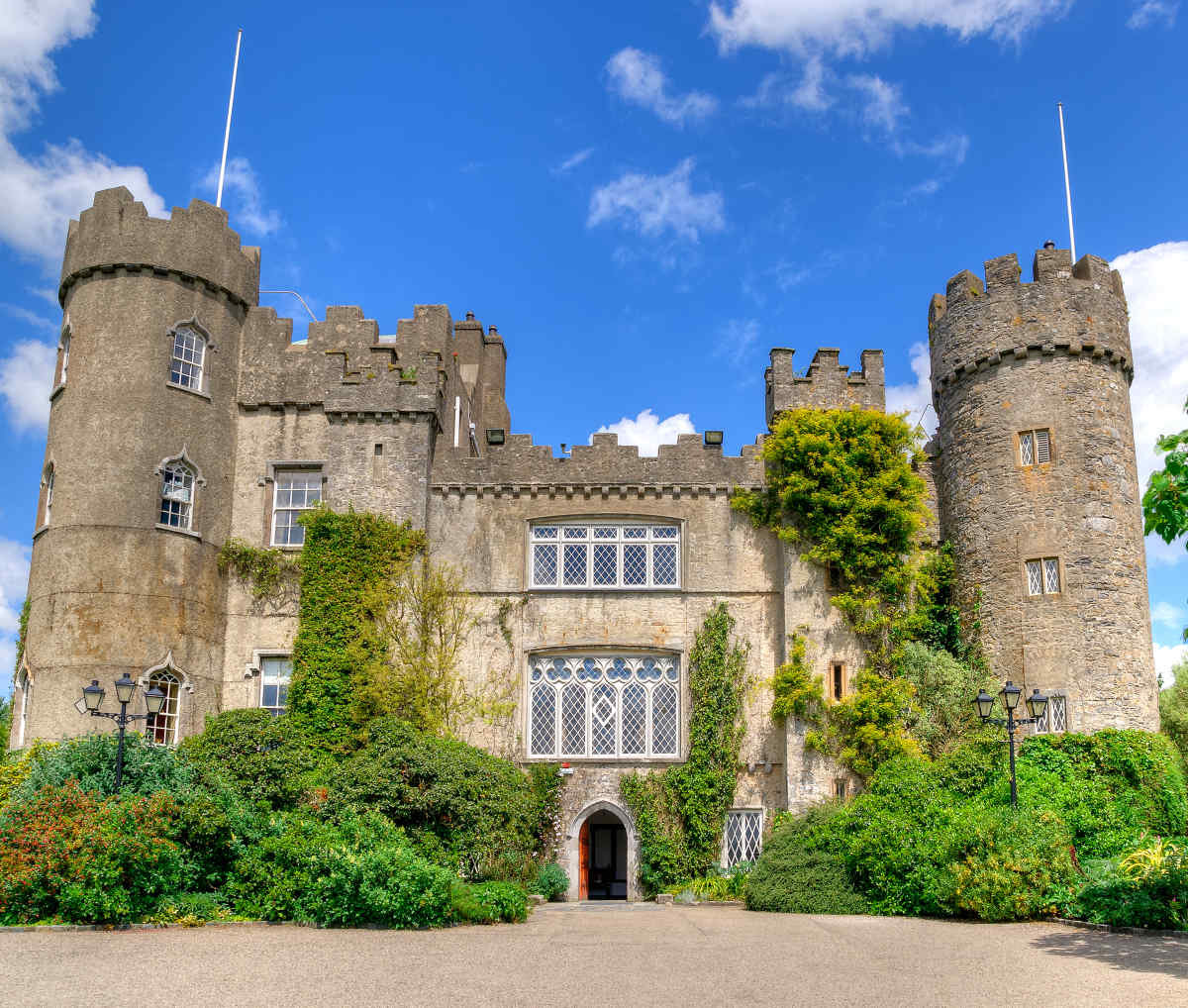 Ireland’s Charming Country Homes