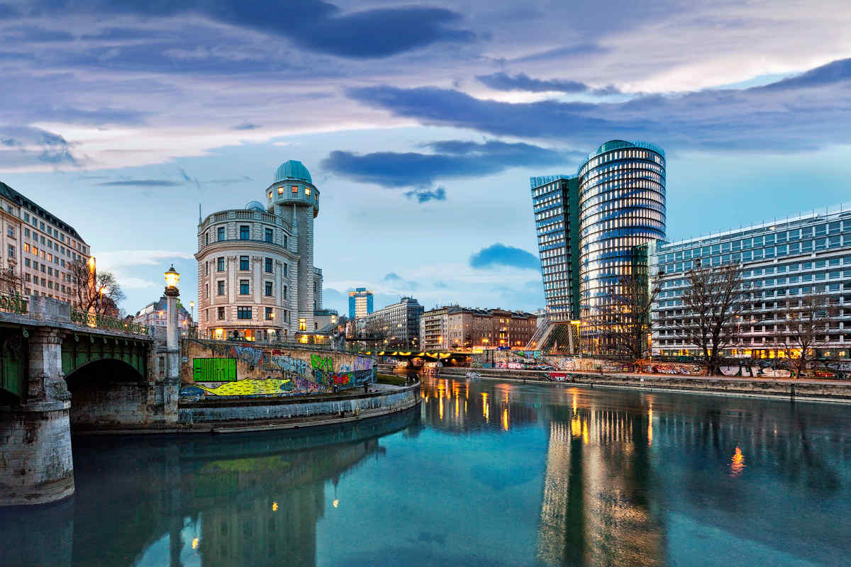 Vienna Vacations | Vienna Explorer Vacation Package ...