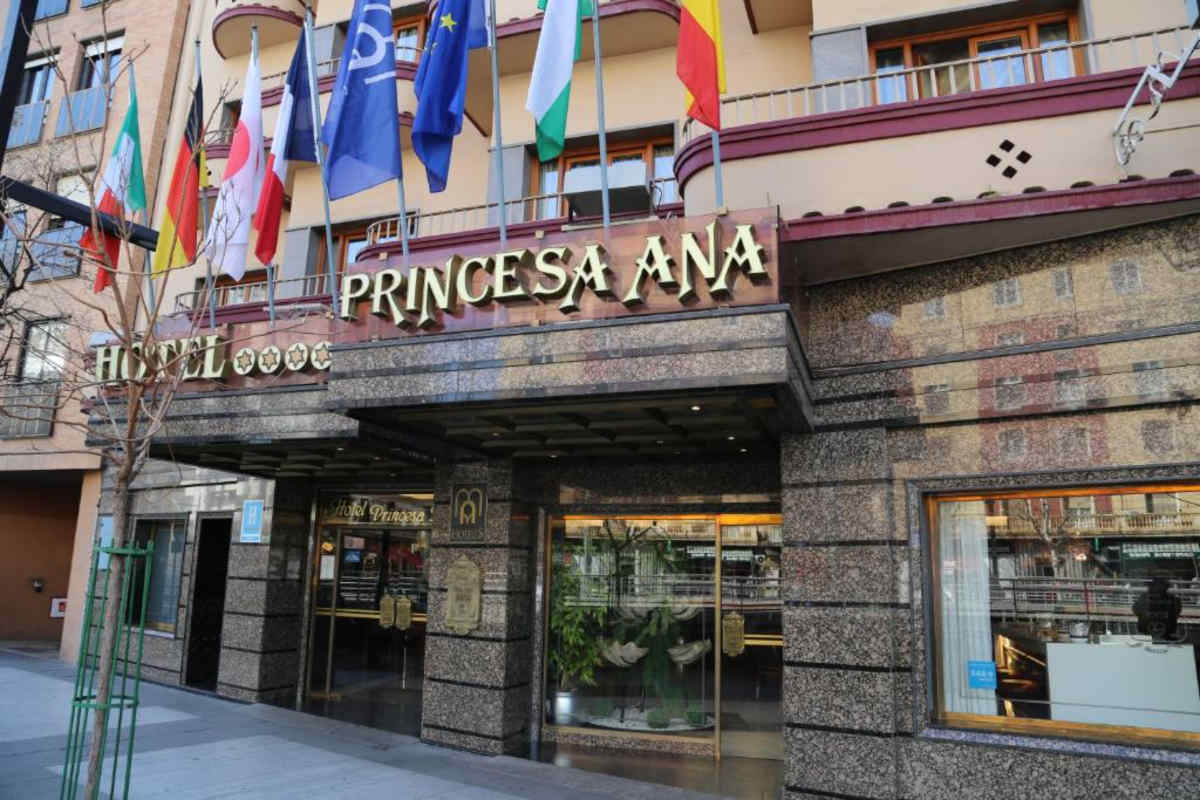 Hotel M.A Princesa Ana, Granada | GreatValueVacations.com