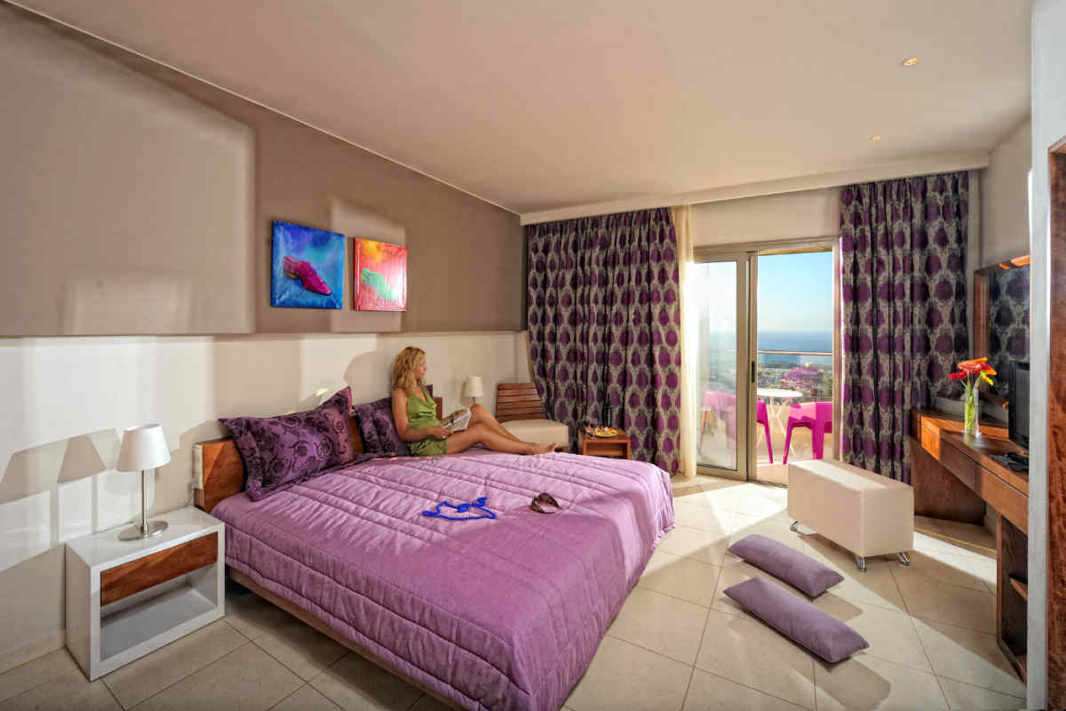 5-Star Crete: Greek Hideaway in your own Mini Villa - Holiday Package ...