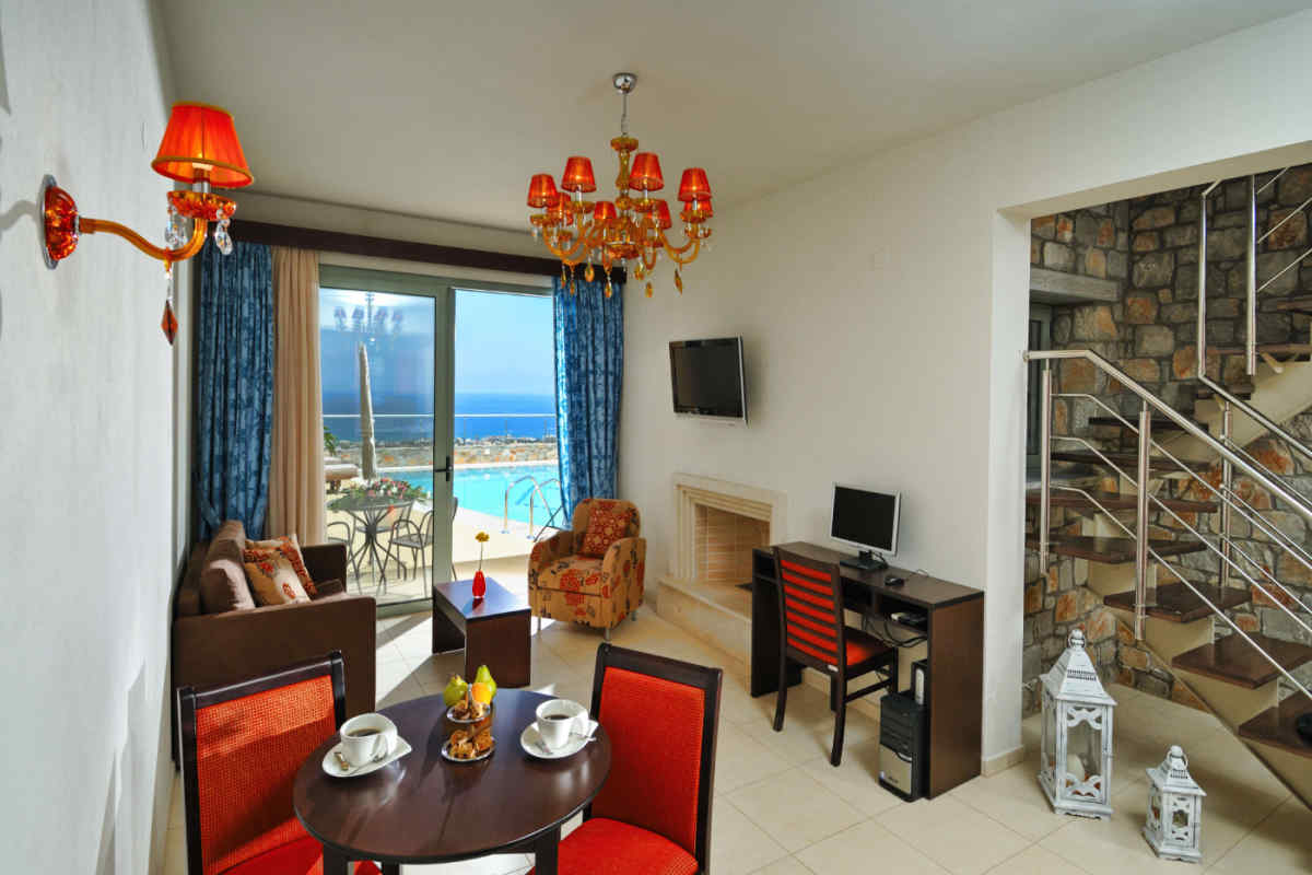 5-Star Crete: Greek Hideaway in your own Mini Villa - Holiday Package ...