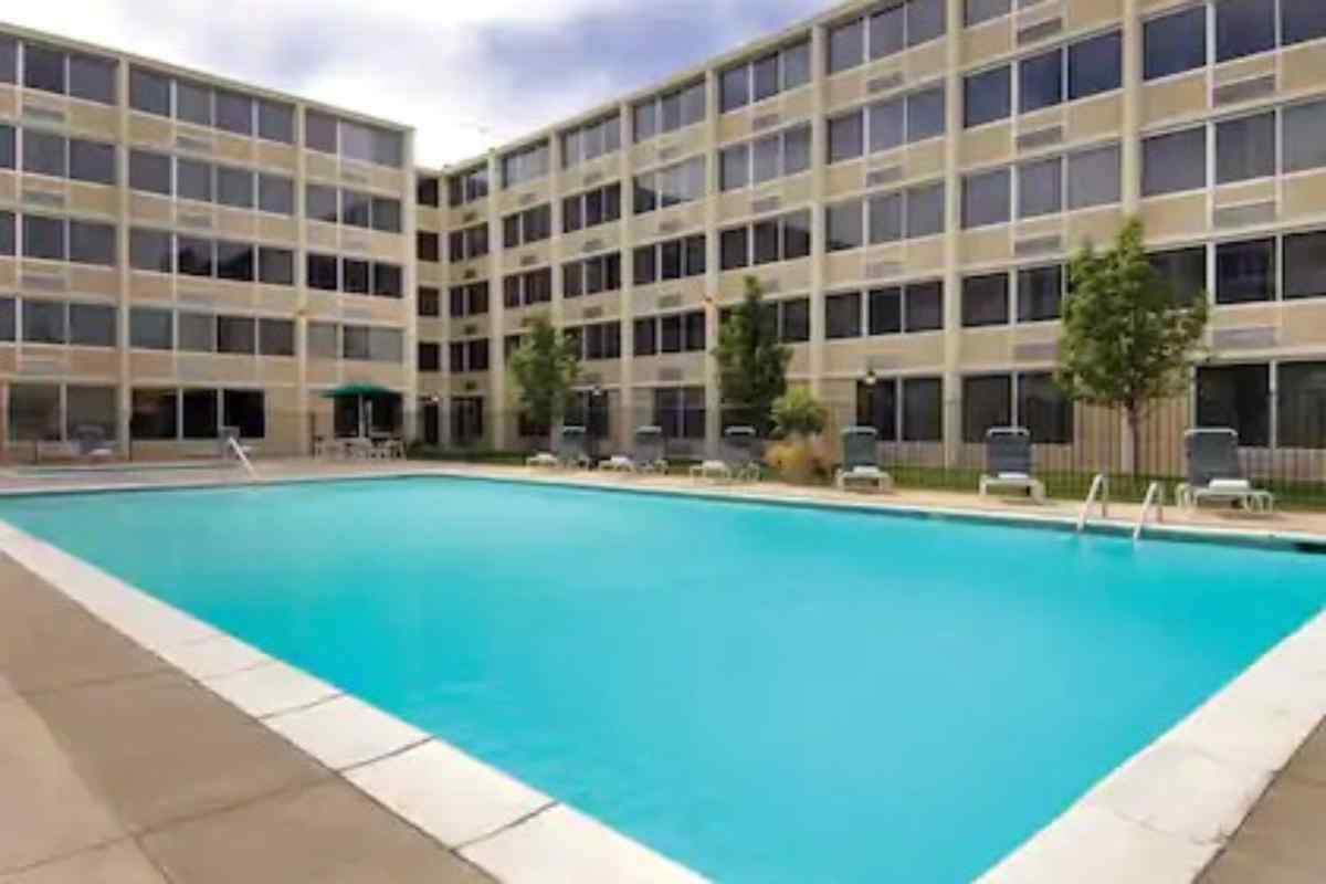 DoubleTree by Hilton Hotel Denver Stapleton North, Denver ...