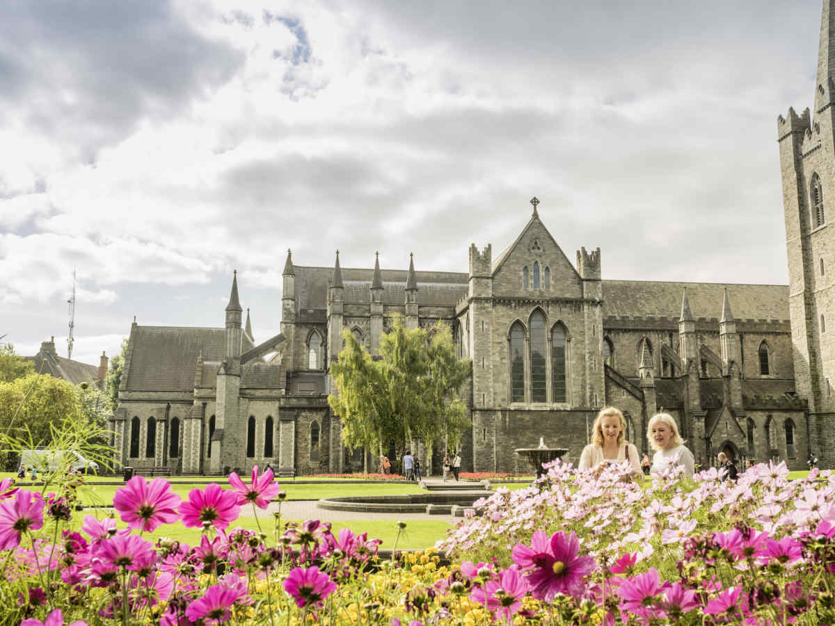 Authentic Ireland with Castle Stay