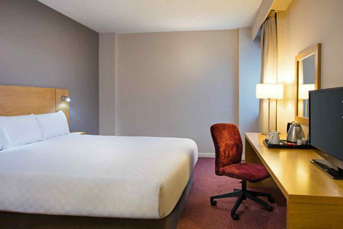 Jurys Inn Exeter, Exeter | AerLingusVacationStore.com