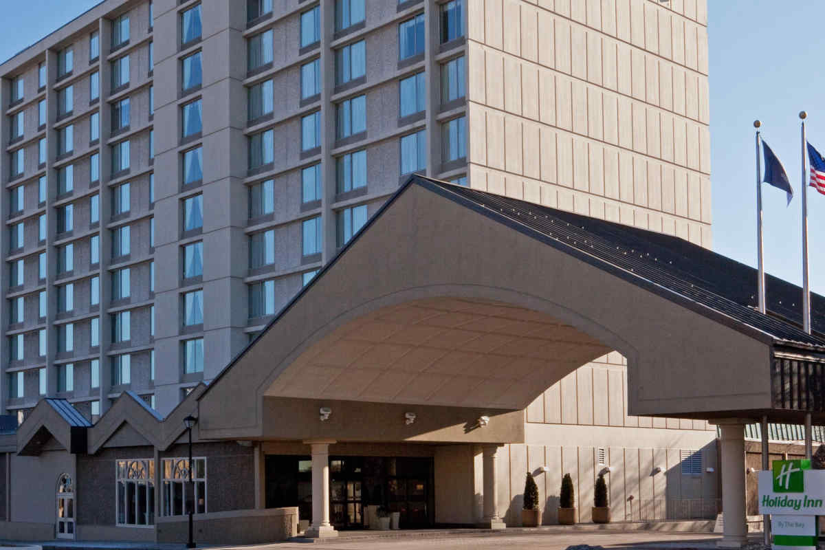 Holiday Inn Portland - By The Bay, Portland | GreatValueVacations.com
