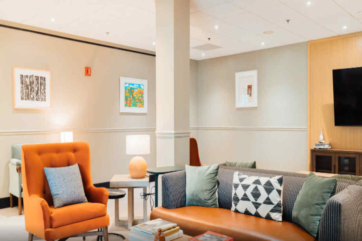 Hotel Downstreet, North Adams | GreatValueVacations.com