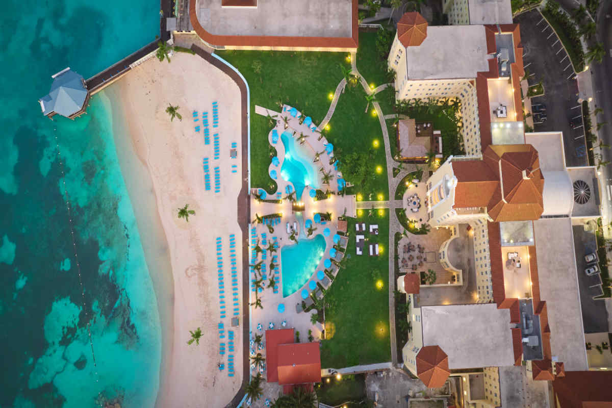 British Colonial Hotel, Nassau | GreatValueVacations.com