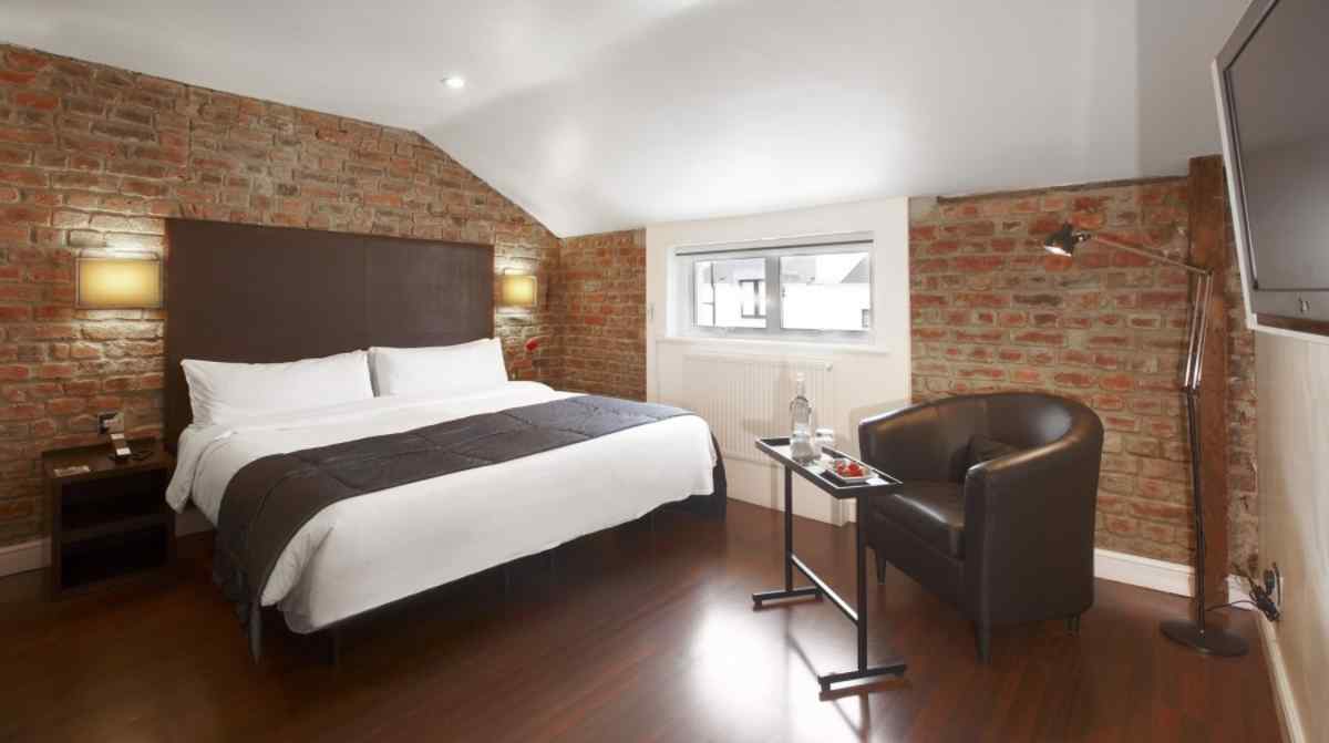 The Caesar Hotel, London | GreatValueVacations.com